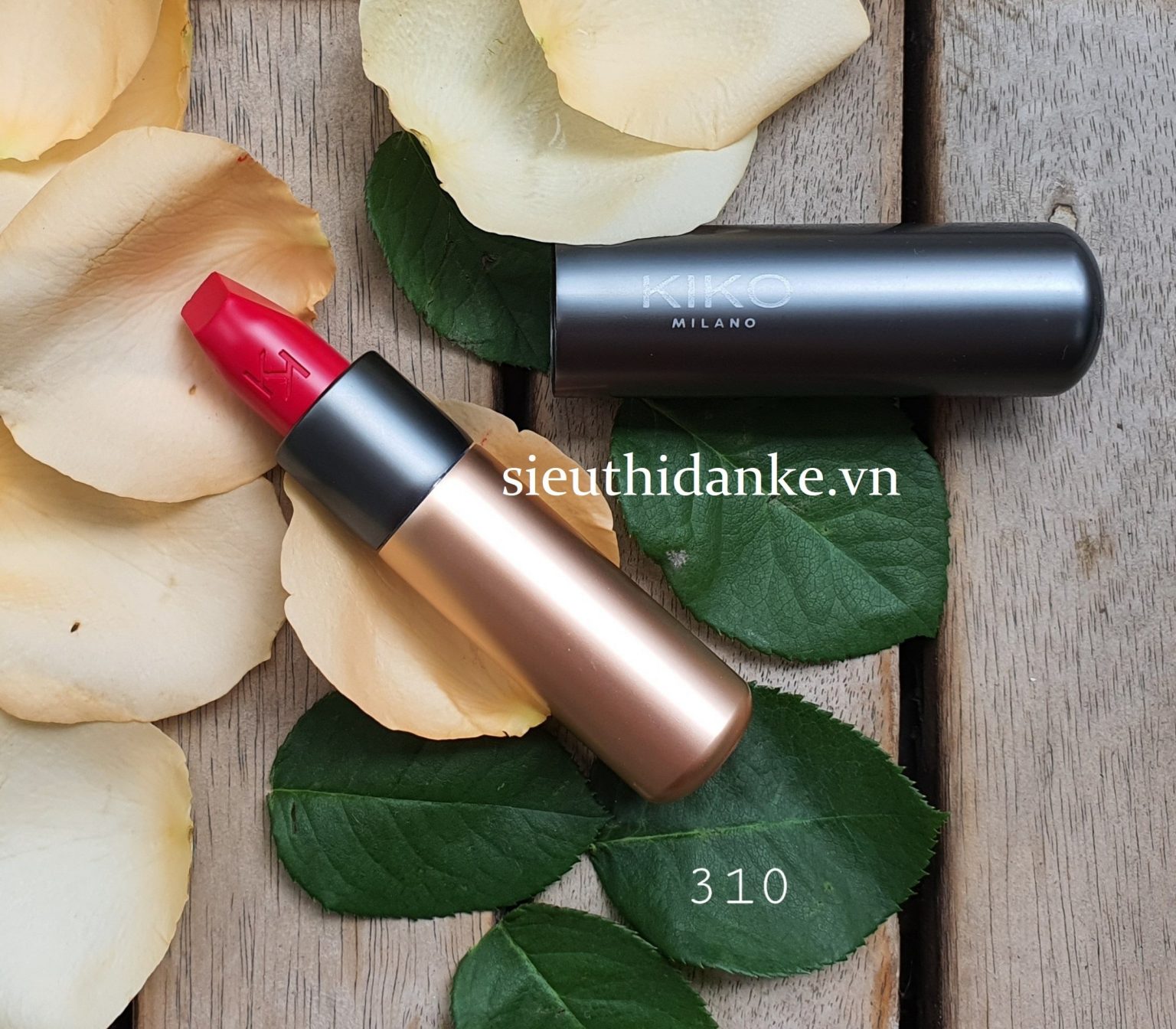 Son lì Kiko 310 màu đỏ hồng